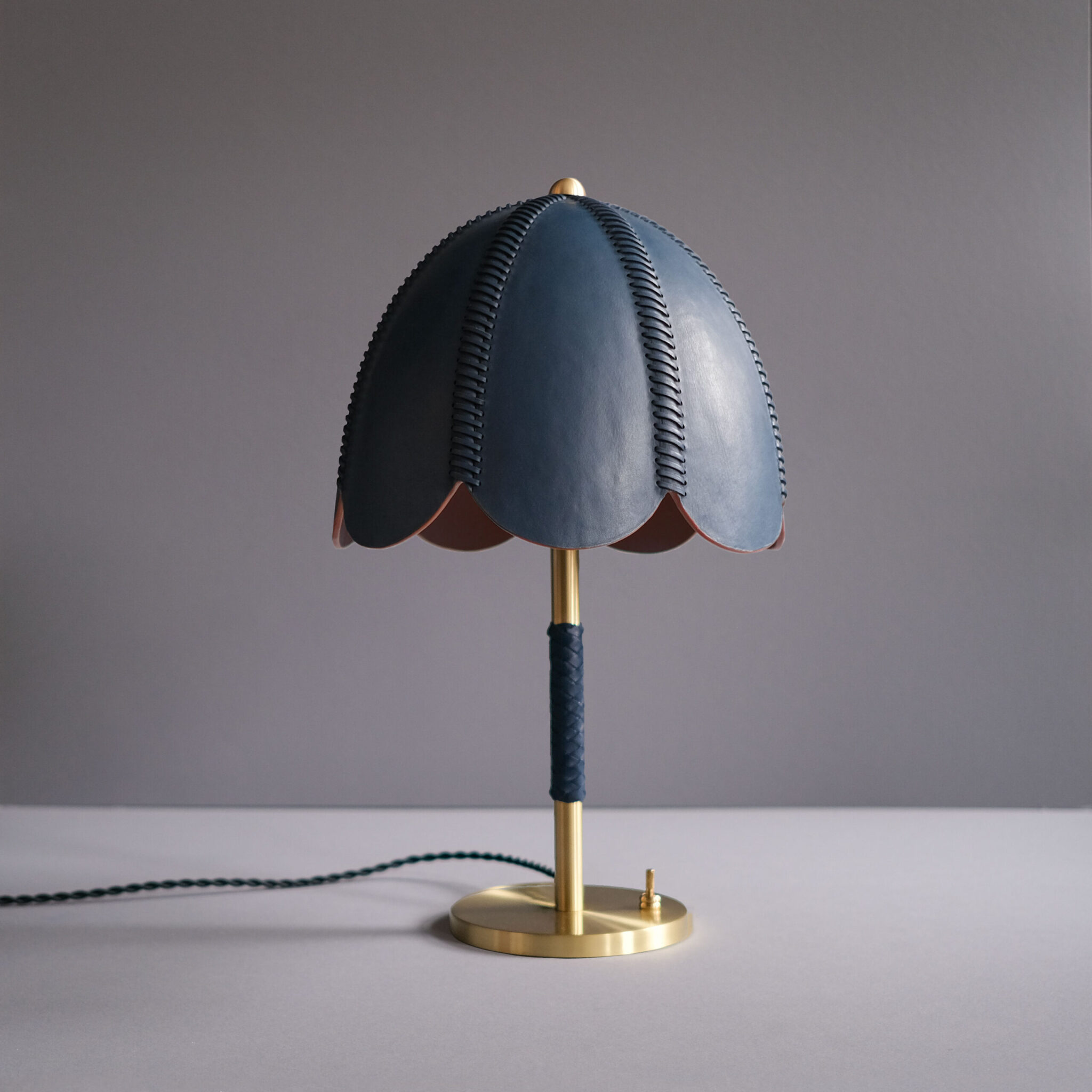 Saddle Lamps Doma Table Lamp, Almendra - laviva